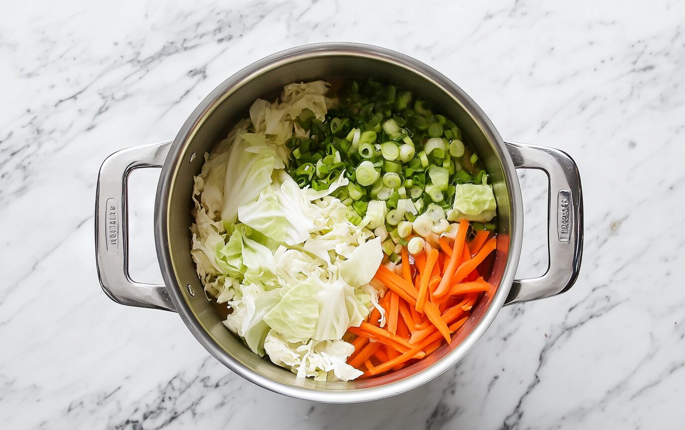 Spicy Veggie Rice Cakes - Kim Kim Cooking