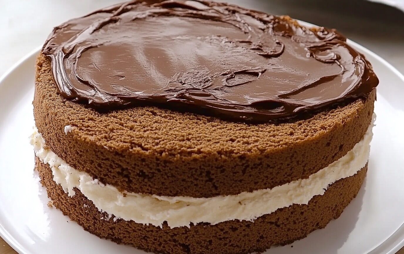 Crunchy Pepero Chocolate Cake - Kim Kim Cooking